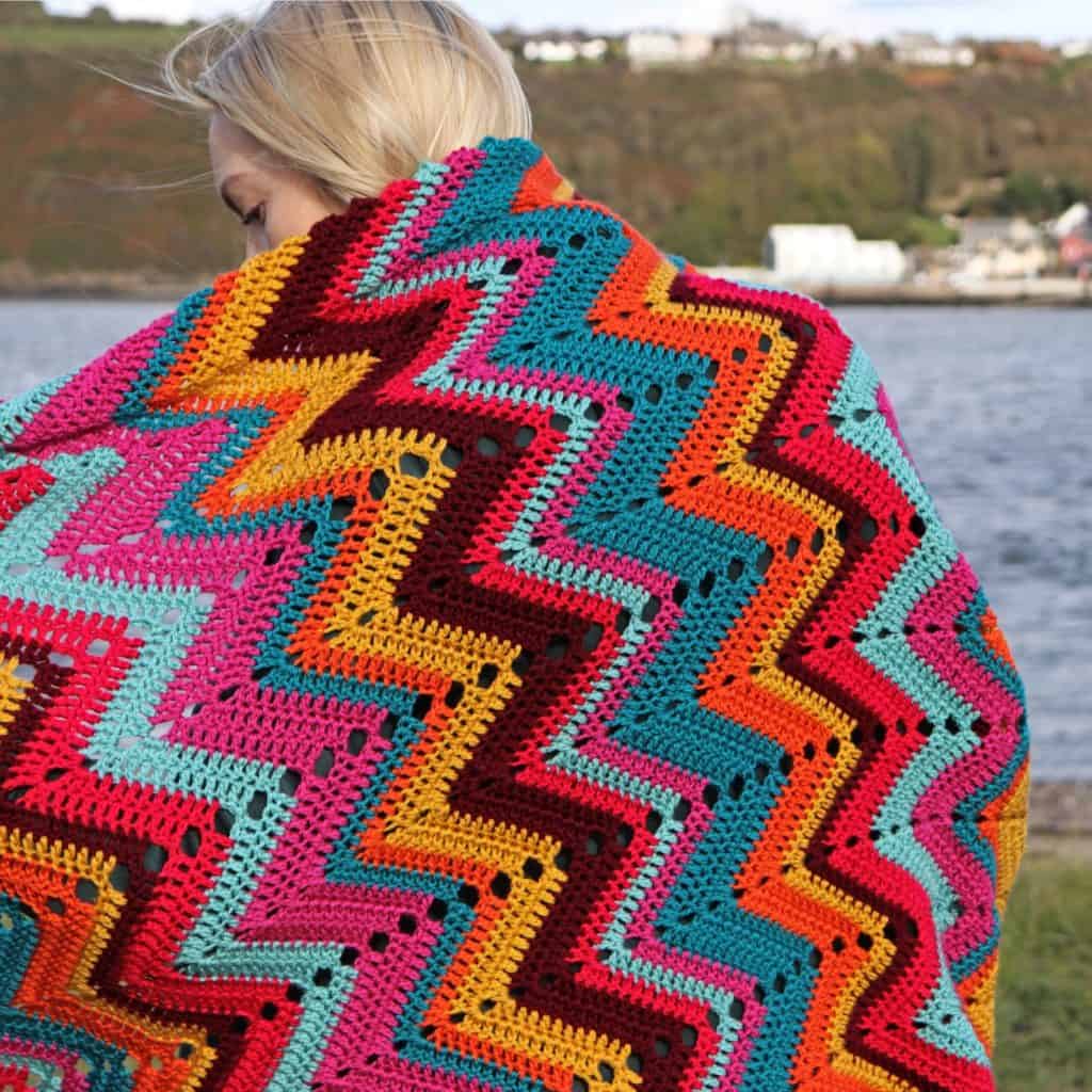 Crochet Blanket - Chevron 'Retro Dazzler' - Annie Design Crochet