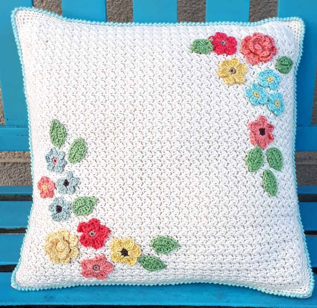 18 Colourful and Cozy Crochet Pillow Cover Patterns (Free) - Annie ...