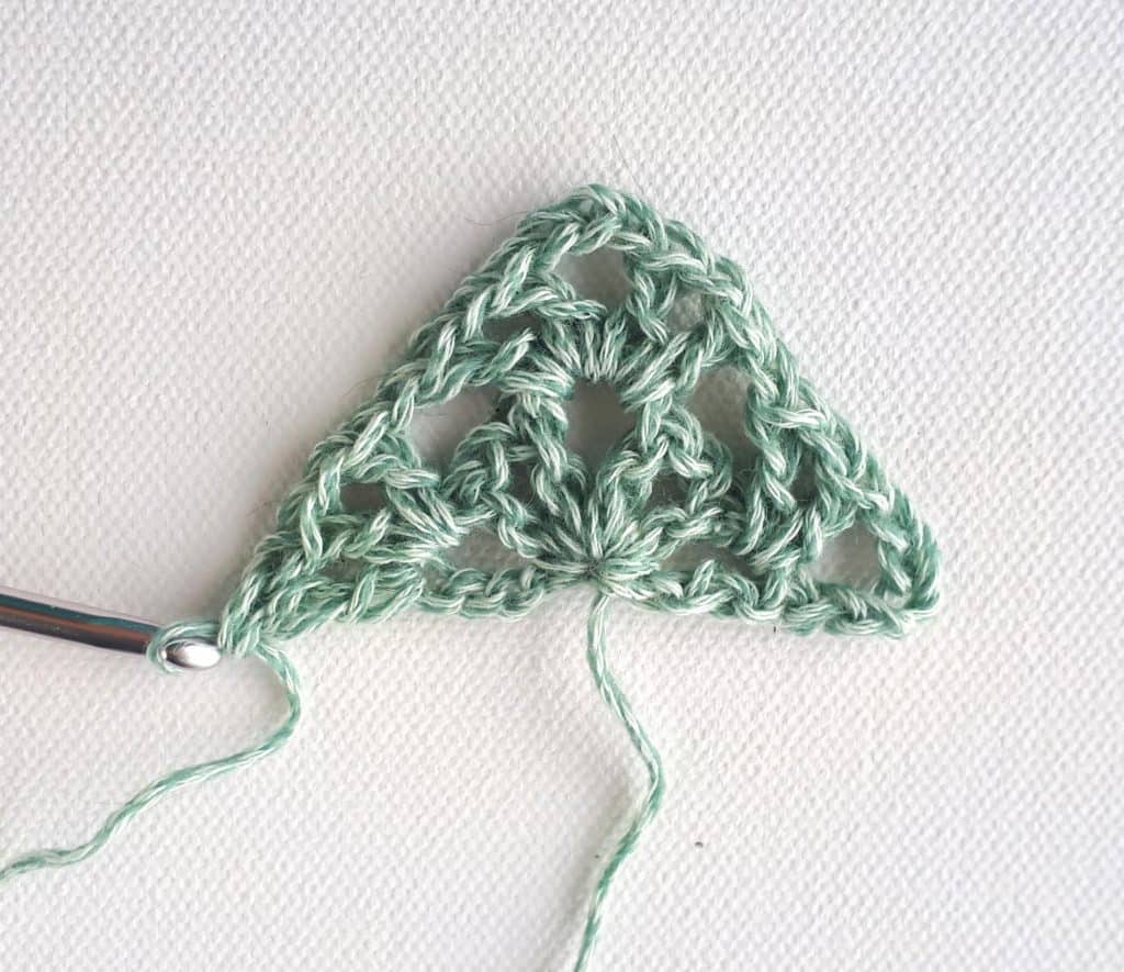 Fruit Salad Shawl - Free Crochet Pattern - Annie Design Crochet