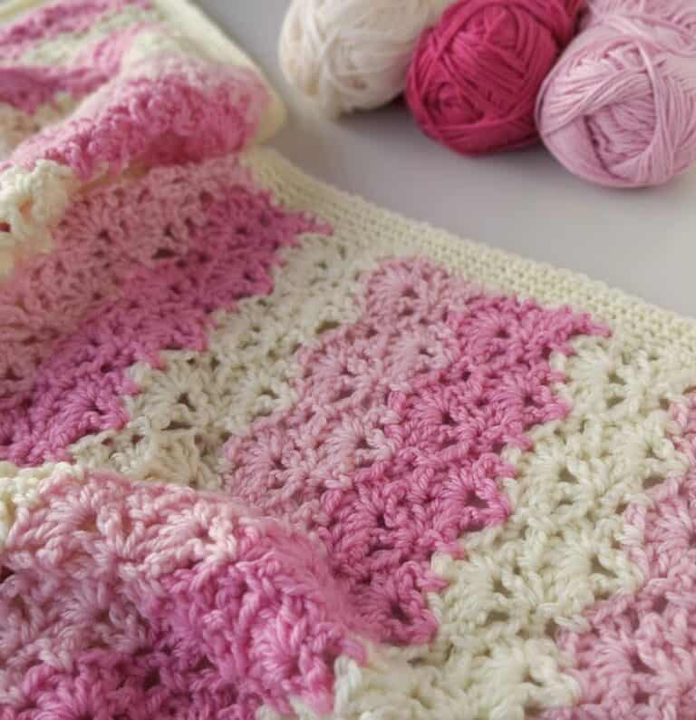 Lacy Shells Crochet Baby Blanket (Free Pattern) - Annie Design Crochet