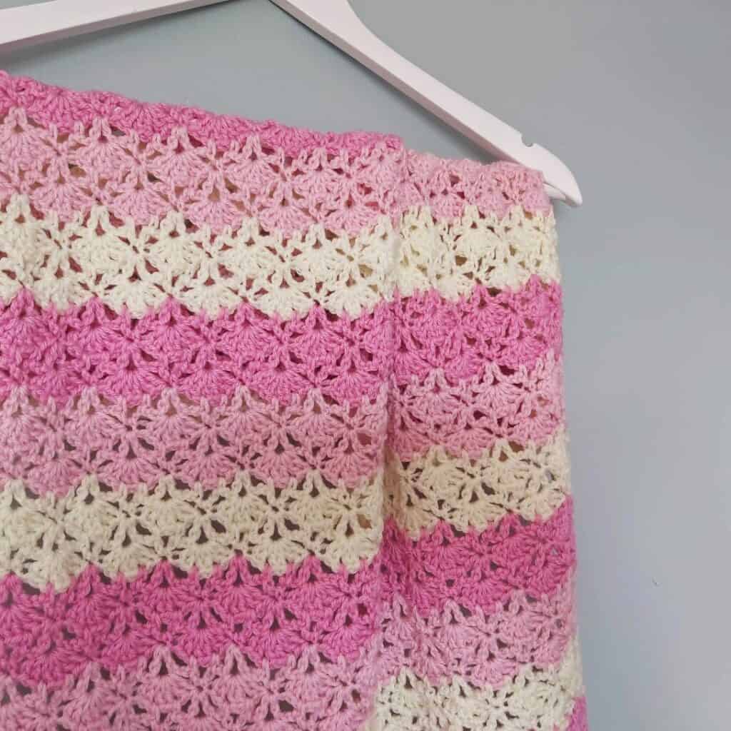 Lacy Shells Crochet Baby Blanket (Free Pattern) - Annie Design Crochet