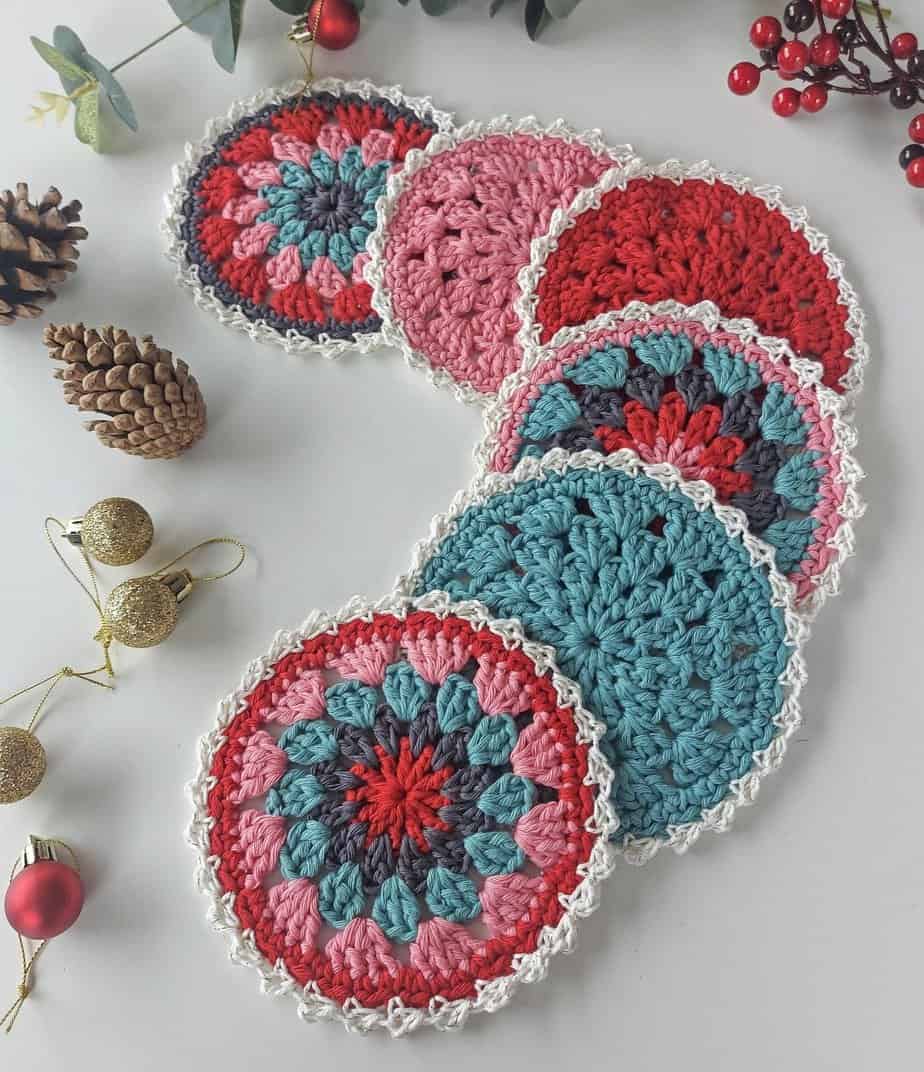 Christmas Coaster Crochet Pattern (Free) - Annie Design Crochet