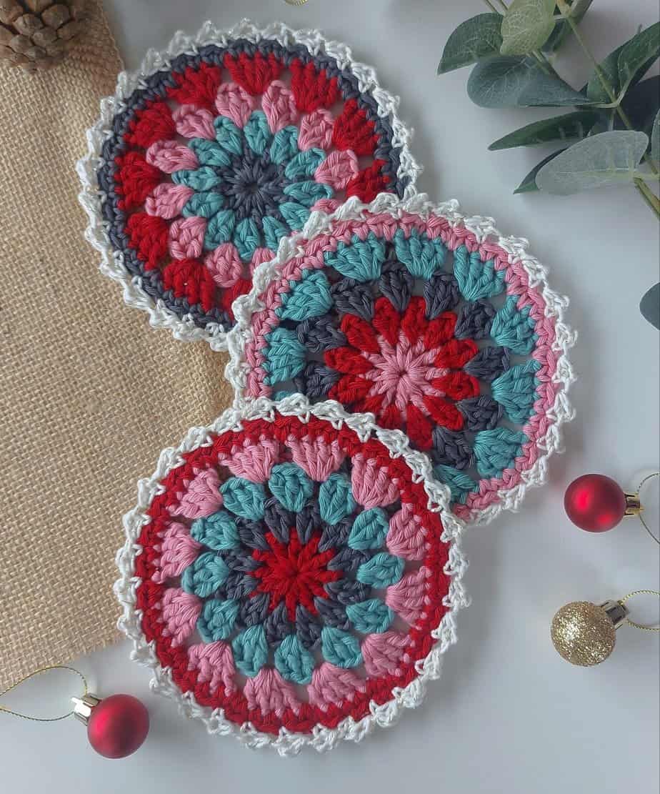 Christmas Coaster Crochet Pattern (Free) - Annie Design Crochet