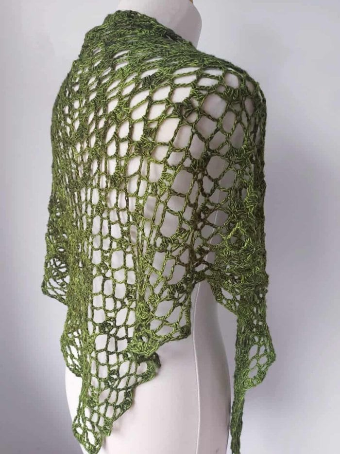 Lacy Crochet Triangle Shawl (Free Pattern) - Annie Design Crochet