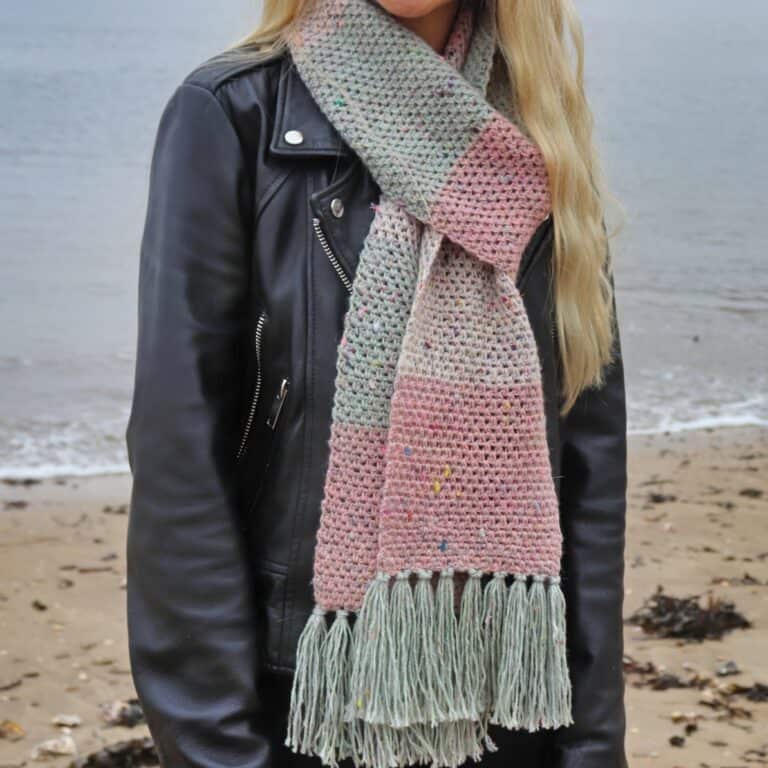 Quick and Easy Moss Stitch Crochet Scarf: Free Pattern - Annie Design ...