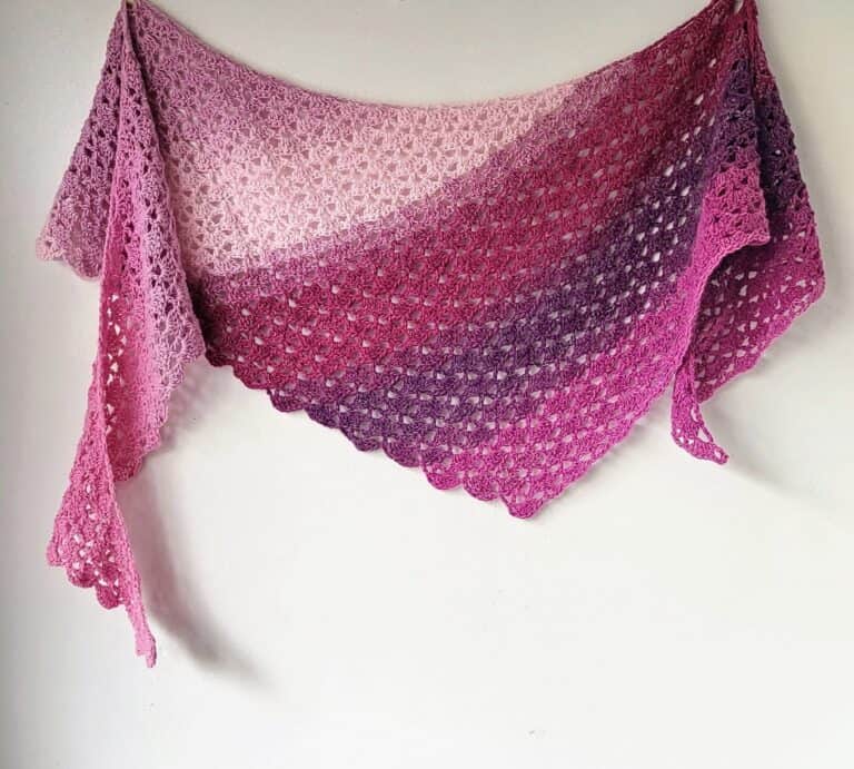 Easy Crochet Shawlette with DK Yarn: Free Pattern - Annie Design Crochet