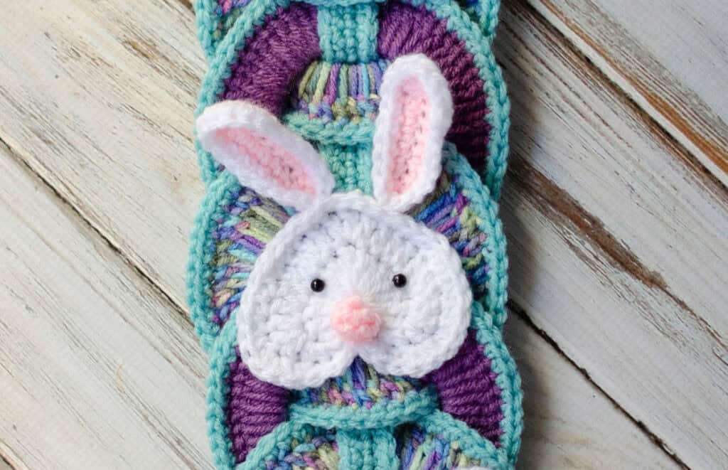 18 Free Crochet Applique Patterns: Flowers to Fruits! - Annie Design ...