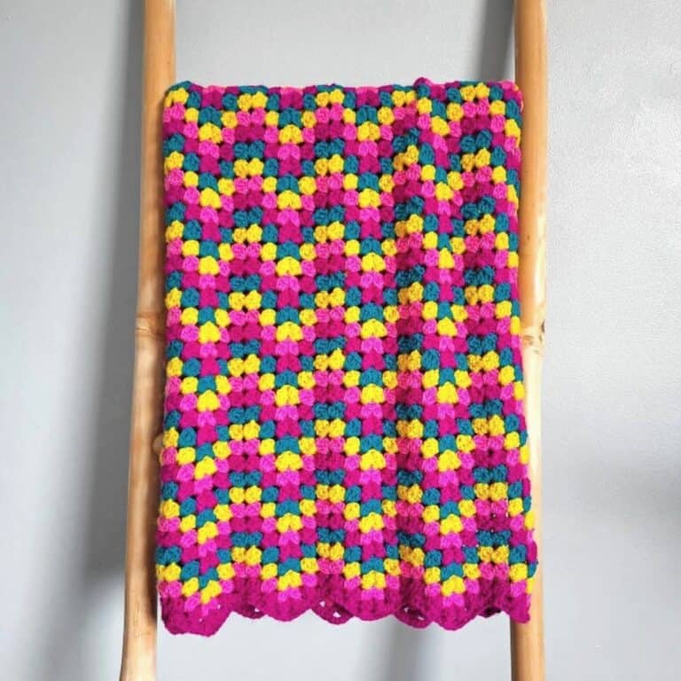 Retro Crochet Blanket Patterns to Bring Vintage Charm to Your Home ...