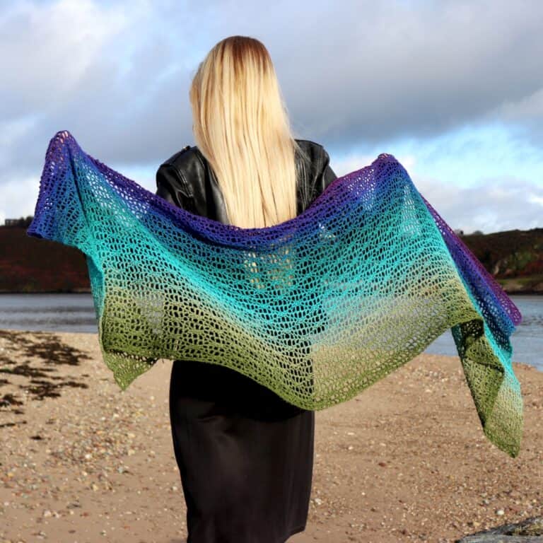 17 Free Easy Rectangle Shawl Crochet Patterns - Annie Design Crochet