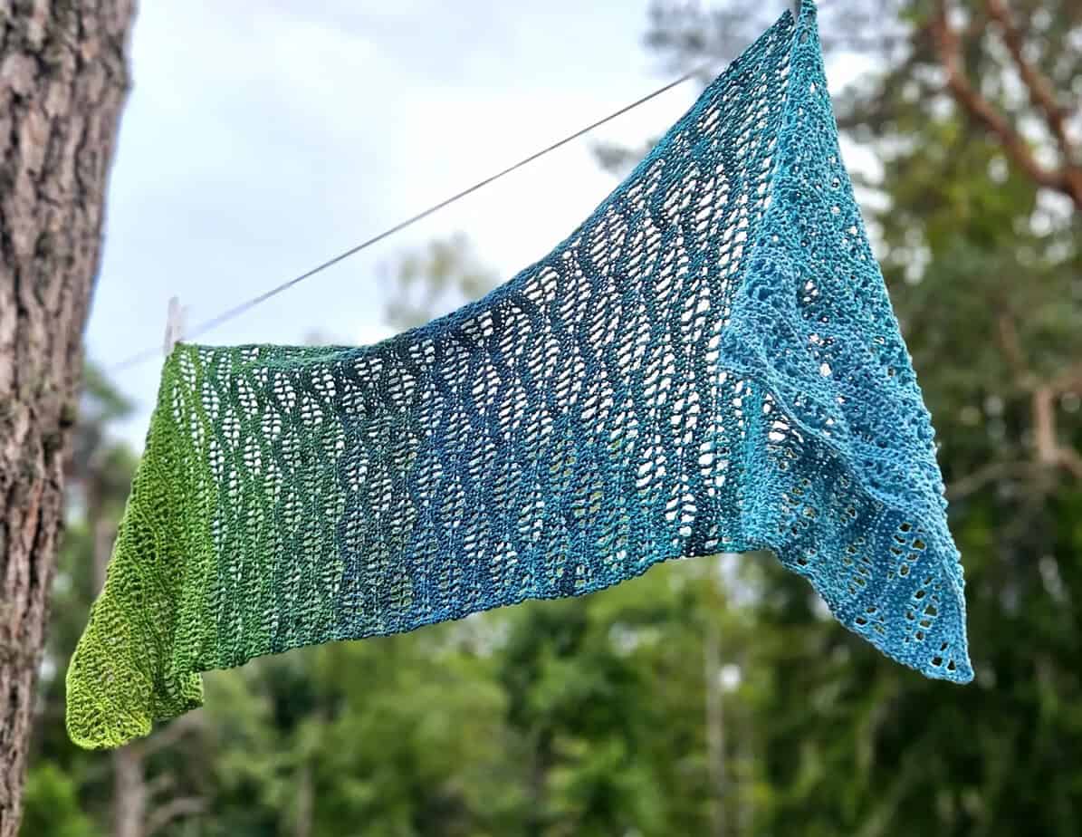 17 Free Easy Rectangle Shawl Crochet Patterns - Annie Design Crochet